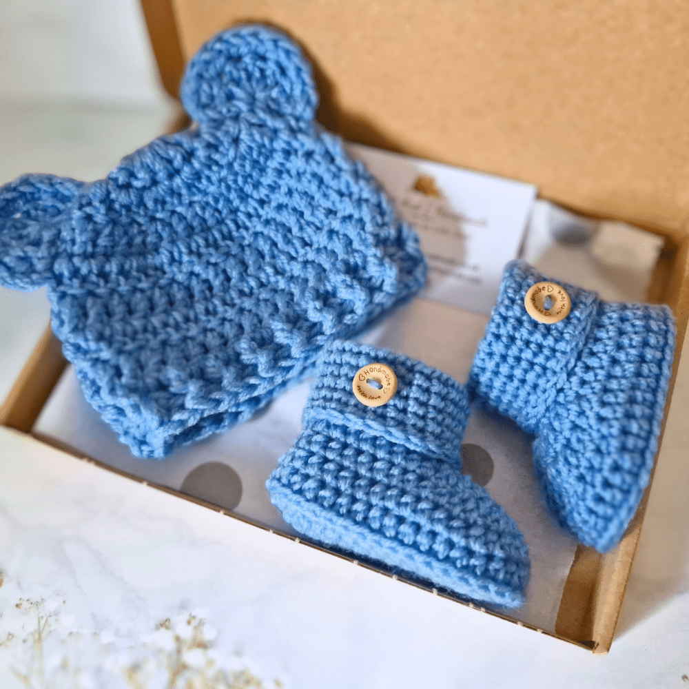 Teddy Bear Crochet Hat & Bootie Set – Handmade Baby Gift (0-6 Months ...