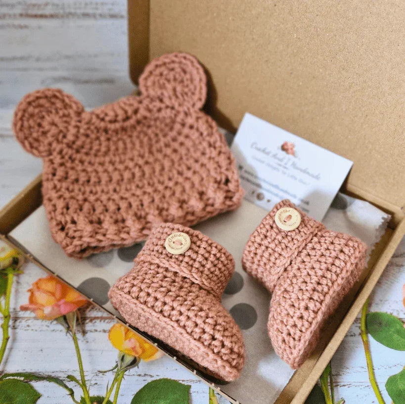 Teddy Bear Crochet Hat & Bootie Set – Handmade Baby Gift (0-6 Months ...
